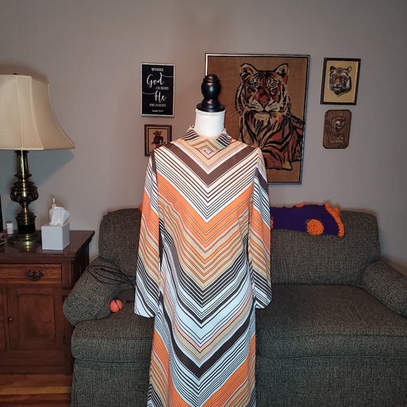 Hob.nobbler Naturally | Dresses | Vintage 96s Hobnobbler Naturally ...